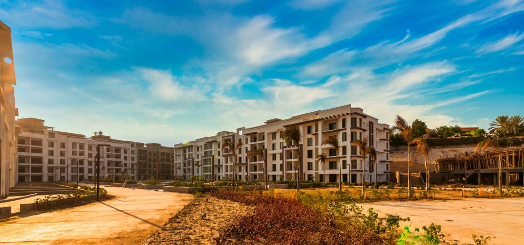 Nyoum Pyramids - Arab Developers Holding