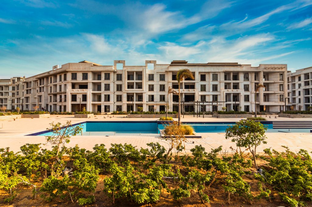 Nyoum Pyramids - Arab Developers Holding