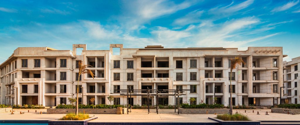 Nyoum Pyramids - Arab Developers Holding