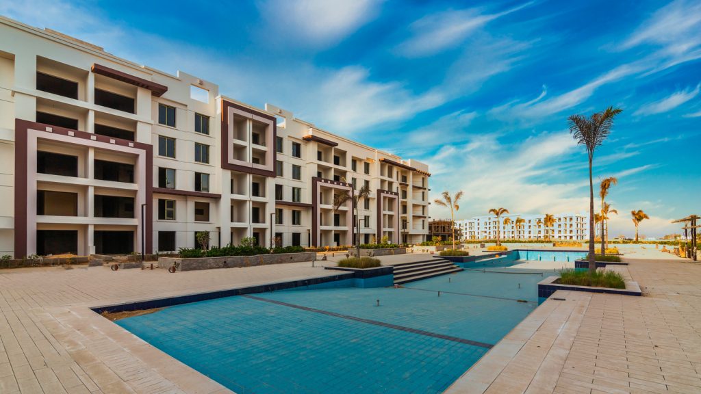 Nyoum Pyramids - Arab Developers Holding